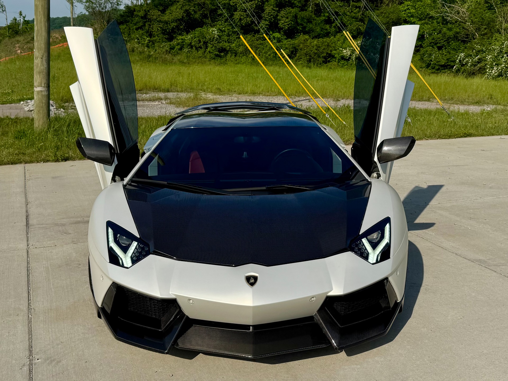 Lamborghini Aventador Matte White